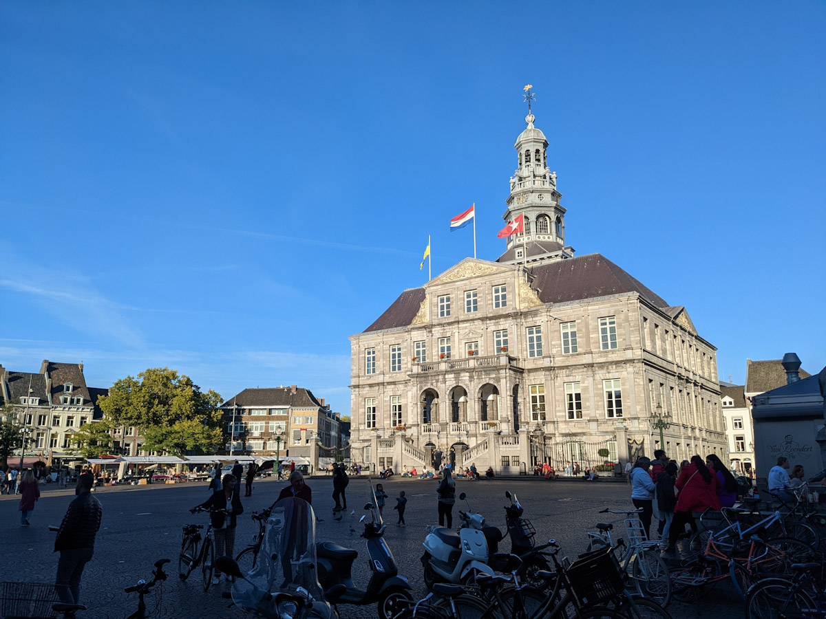 Maastricht – BabyPenguin