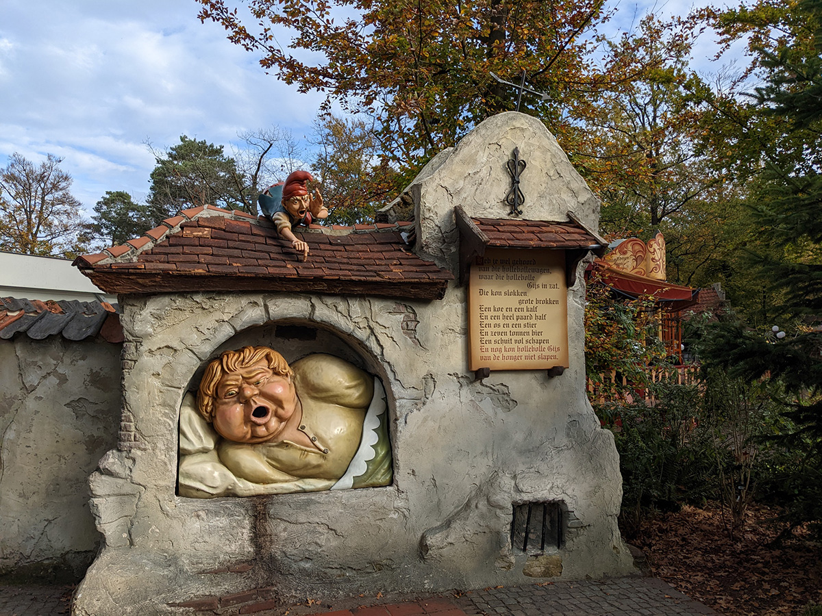 De Efteling (theme park) – BabyPenguin